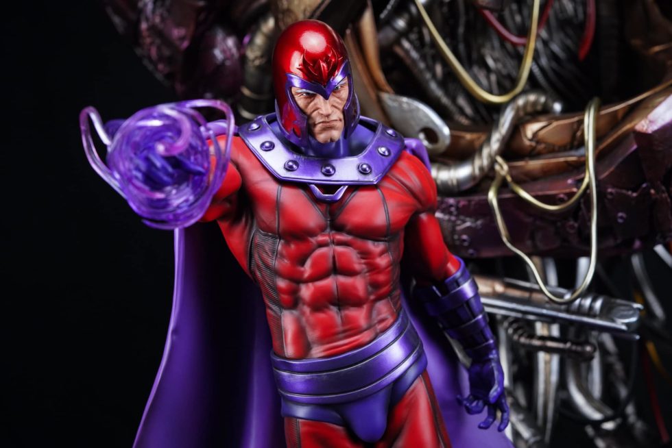 Magneto vs Sentinel by Caleb Nefzen Custom Statue - Unboxing Bros