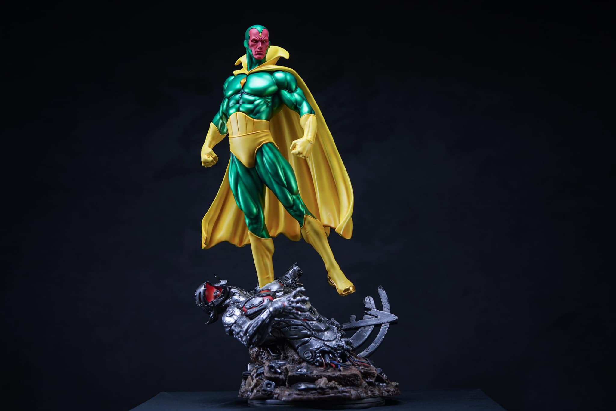 Vision 1/4 Scale Custom Statue - Unboxing Bros