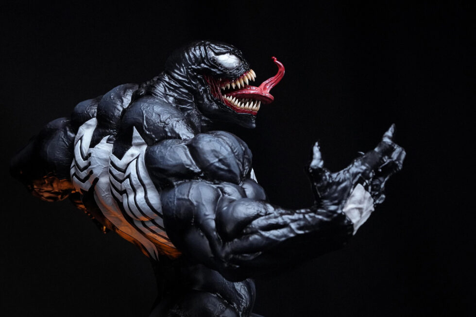 Venom 1/4 Scale Custom Statue - Unboxing Bros