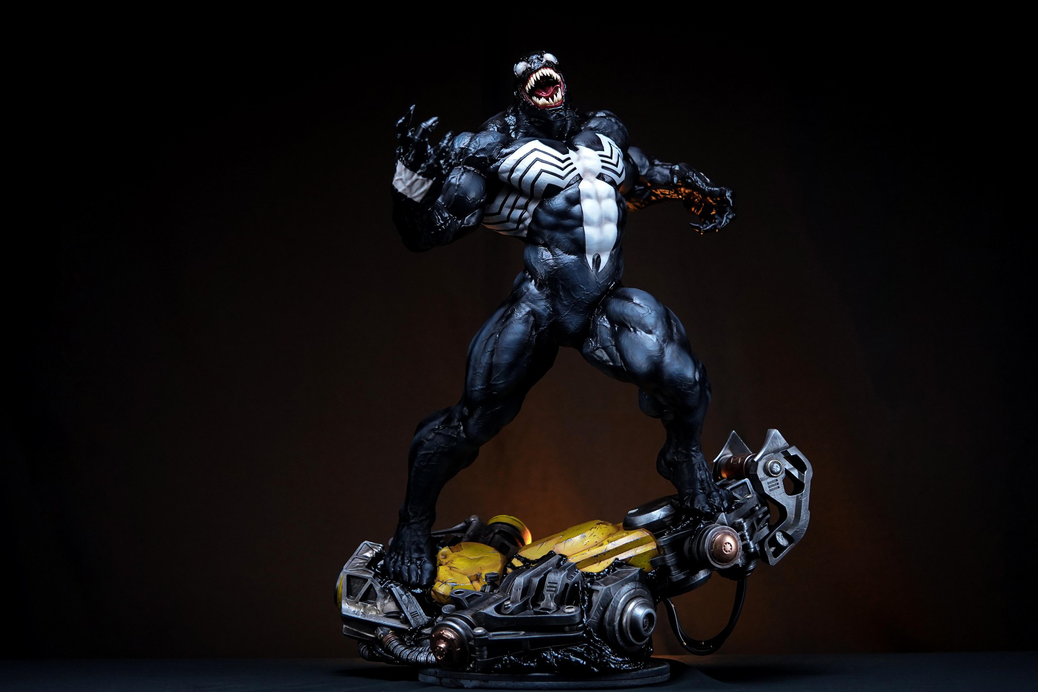 Venom 1/4 Scale Custom Statue - Unboxing Bros