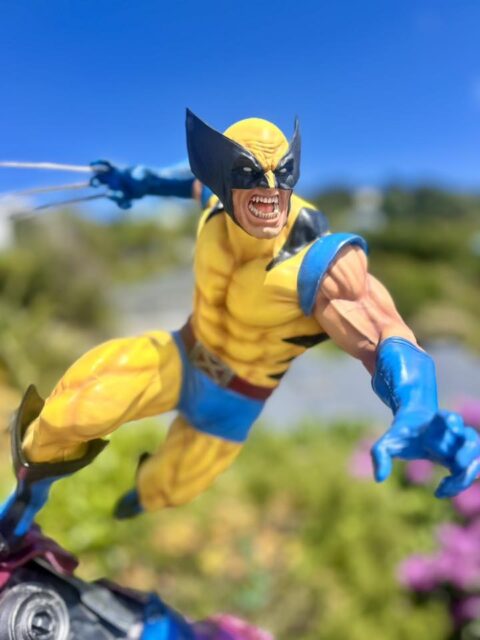 Wolverine Custom Statue - Unboxing Bros