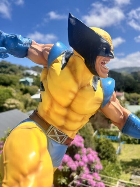 Wolverine Custom Statue - Unboxing Bros