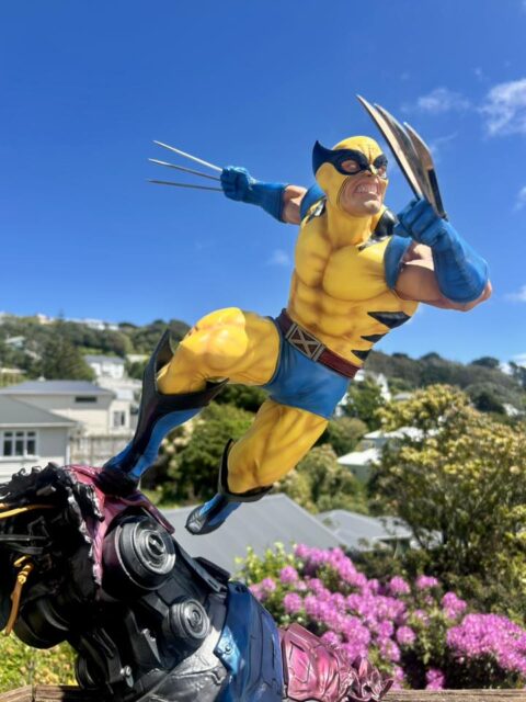 Wolverine Custom Statue - Unboxing Bros