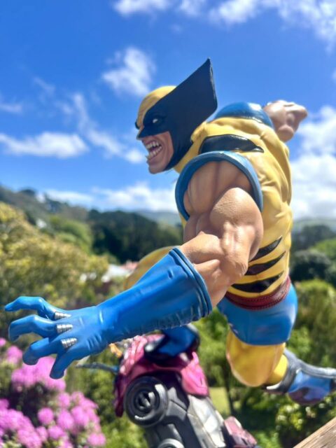 Wolverine Custom Statue - Unboxing Bros