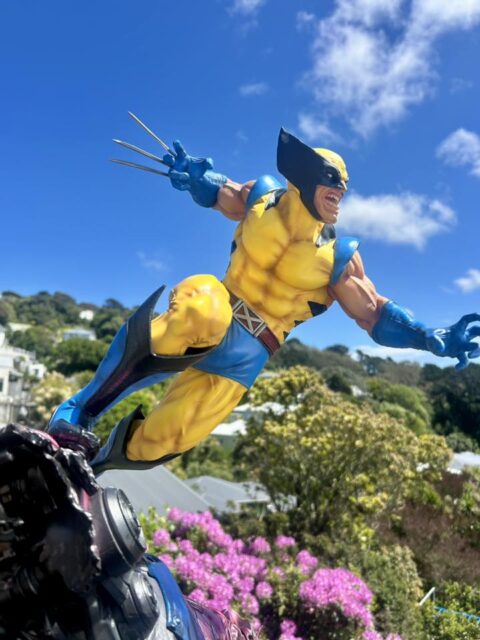 Wolverine Custom Statue - Unboxing Bros
