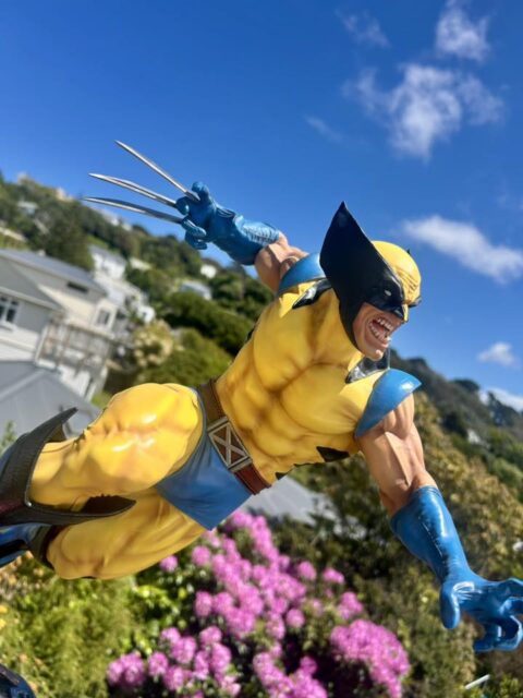 Wolverine Custom Statue - Unboxing Bros